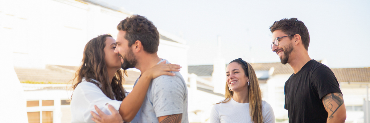 Understanding 'La Bise' in France | Ibanista